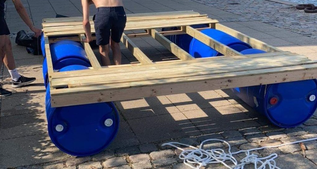 How to build a barrel raft? ⛵